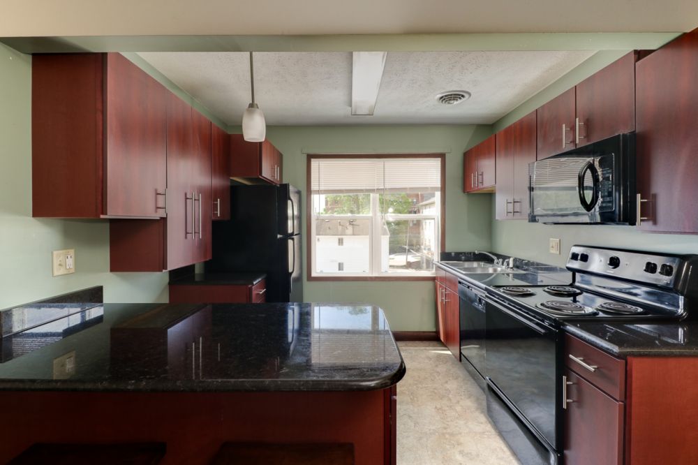 105 W. Willow, Normal, IL | 4 Bedroom